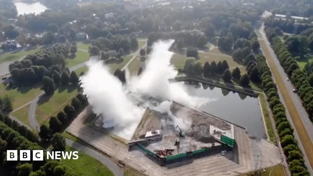 Ukraine war round-up: Russia burns off its excess gas and war memorial ...