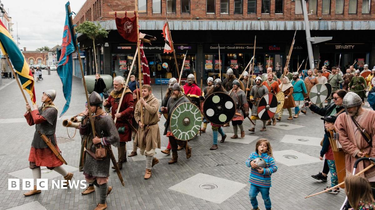 Viking village and parade to celebrate Grimsby heritage - BBC News