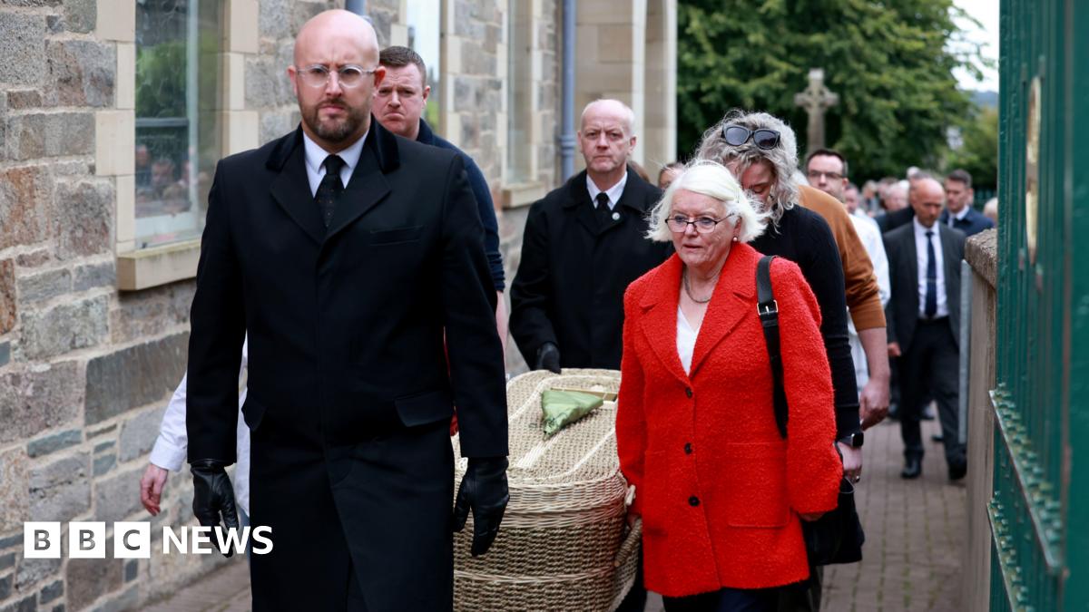 Nell McCafferty: Funeral of journalist and campaigner takes place - BBC ...