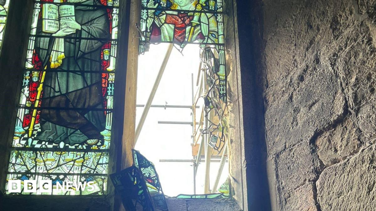 Churches face crime with optimism and openness - BBC News