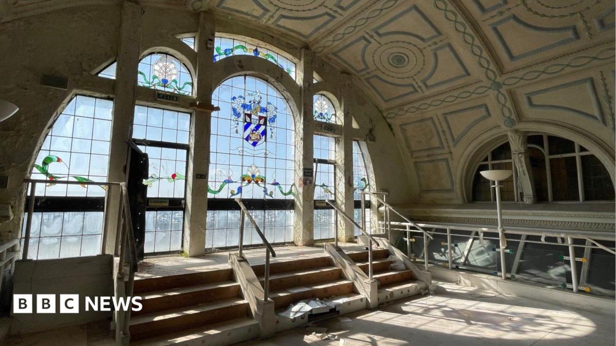 Bringing Torquay Pavilion back to life - BBC News