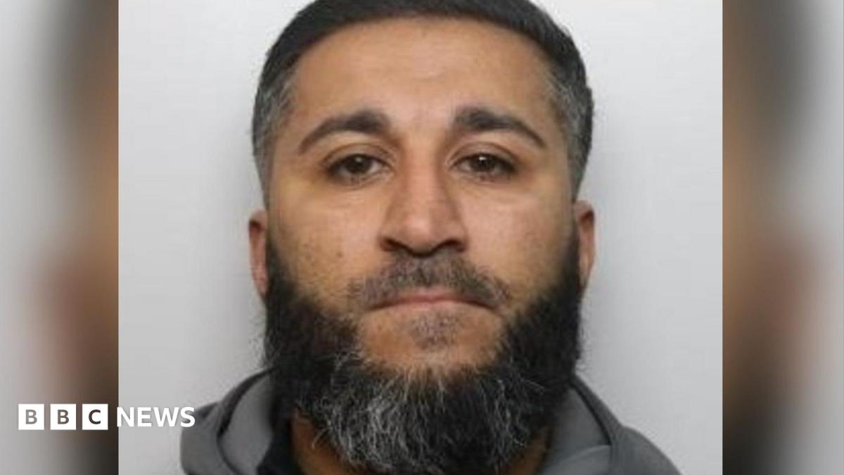 Sheffield man jailed 20 years after raping woman - BBC News