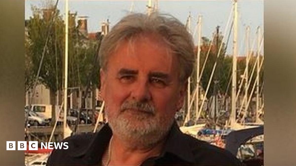Man who died in M271 crash in Southampton named - BBC News