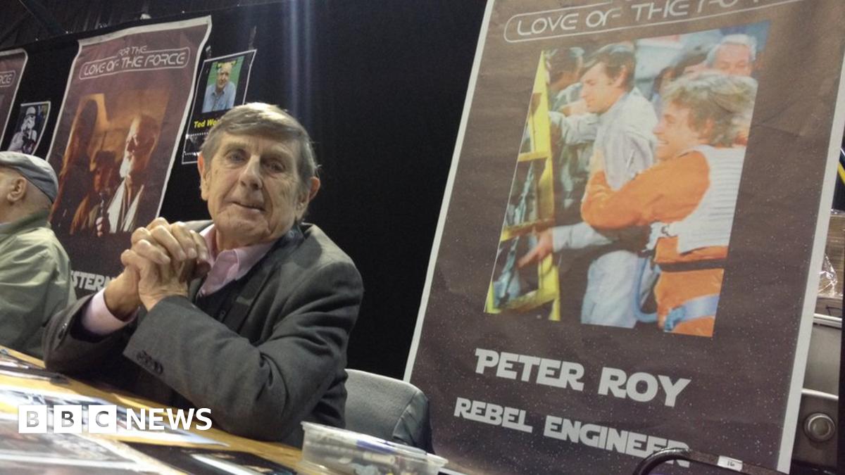 The Star Wars bit part actors who are now more popular than ever - BBC News