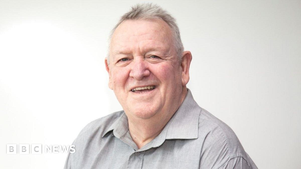 Tributes paid to the "king of Knowle West" who devoted his life to city ...