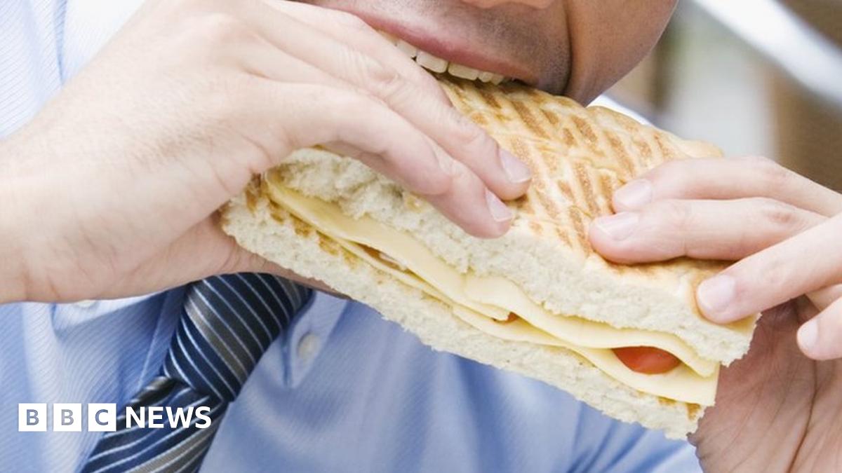 North Yorkshire Council urged to use its loaf over sandwiches - BBC News