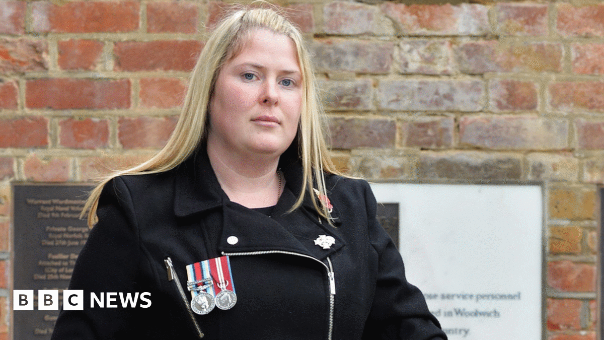 Attack victims hit out at extremism in open letter - BBC News