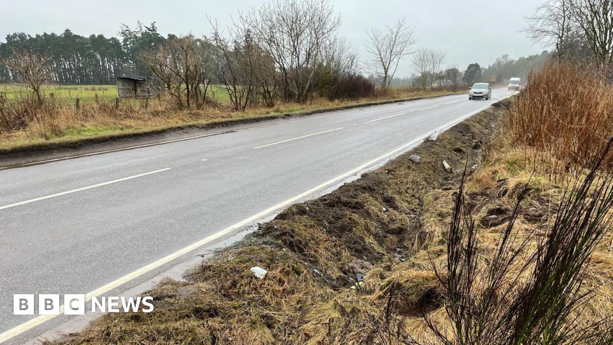 Police officer hurt in crash with 'stolen' car on A82 - BBC News