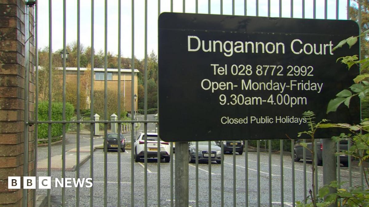Strabane man Gerard Murray jailed for 152 child sex offences - BBC News