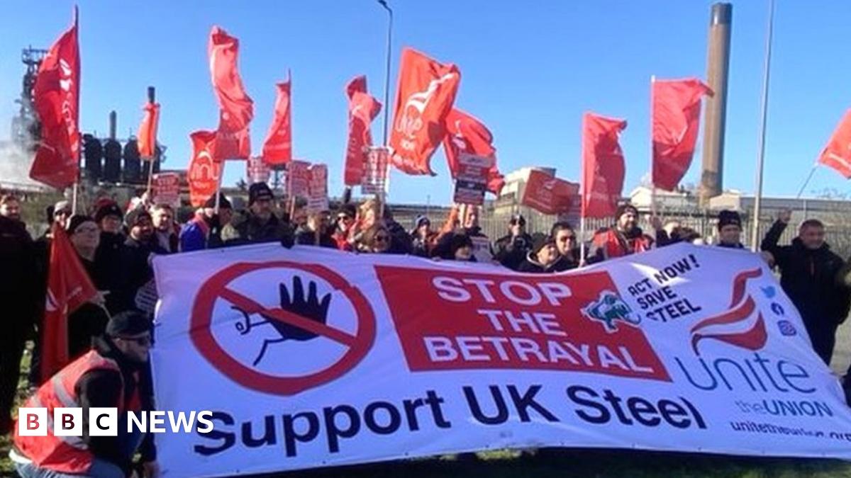 Tata: Steelworkers' Port Talbot protest over cuts plan - BBC News