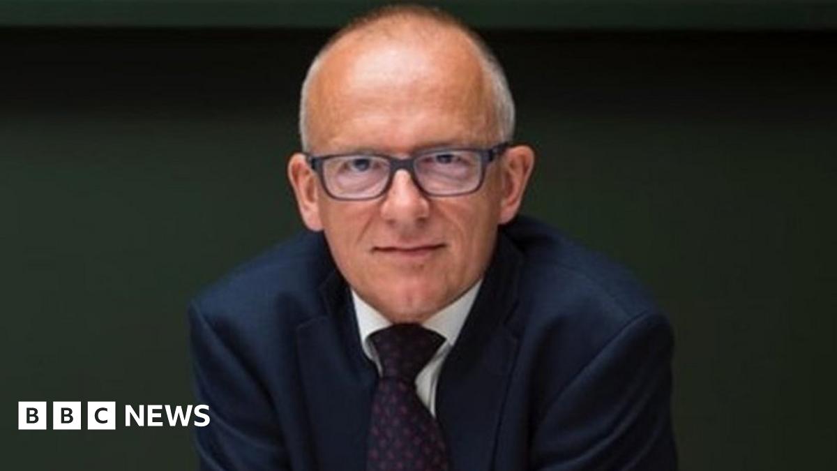 Met Police commissioner: Sir Mark Rowley named as force's new leader ...