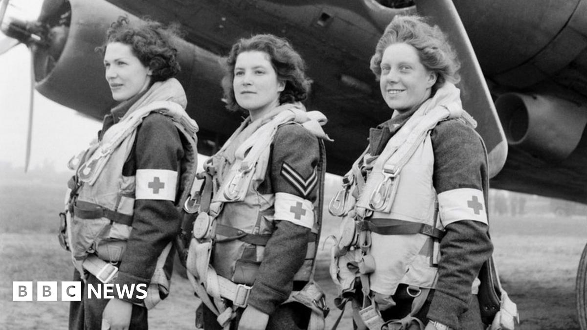 Flying Nightingales: Women who flew into WW2 battles celebrated - BBC News