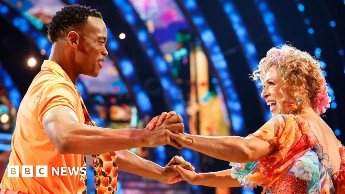 Strictly Come Dancing: Alex Kingston leads leaderboard with 'brilliant ...