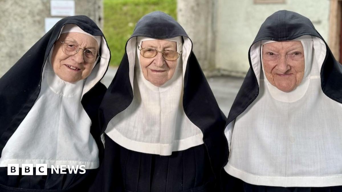 BBC News quiz of the week: Why were these nuns on the run? - BBC News