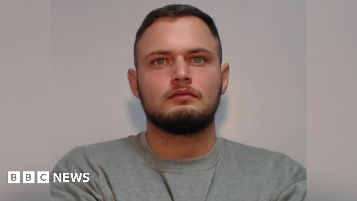Man jailed over Oldham attempted murders of vulnerable women - BBC News