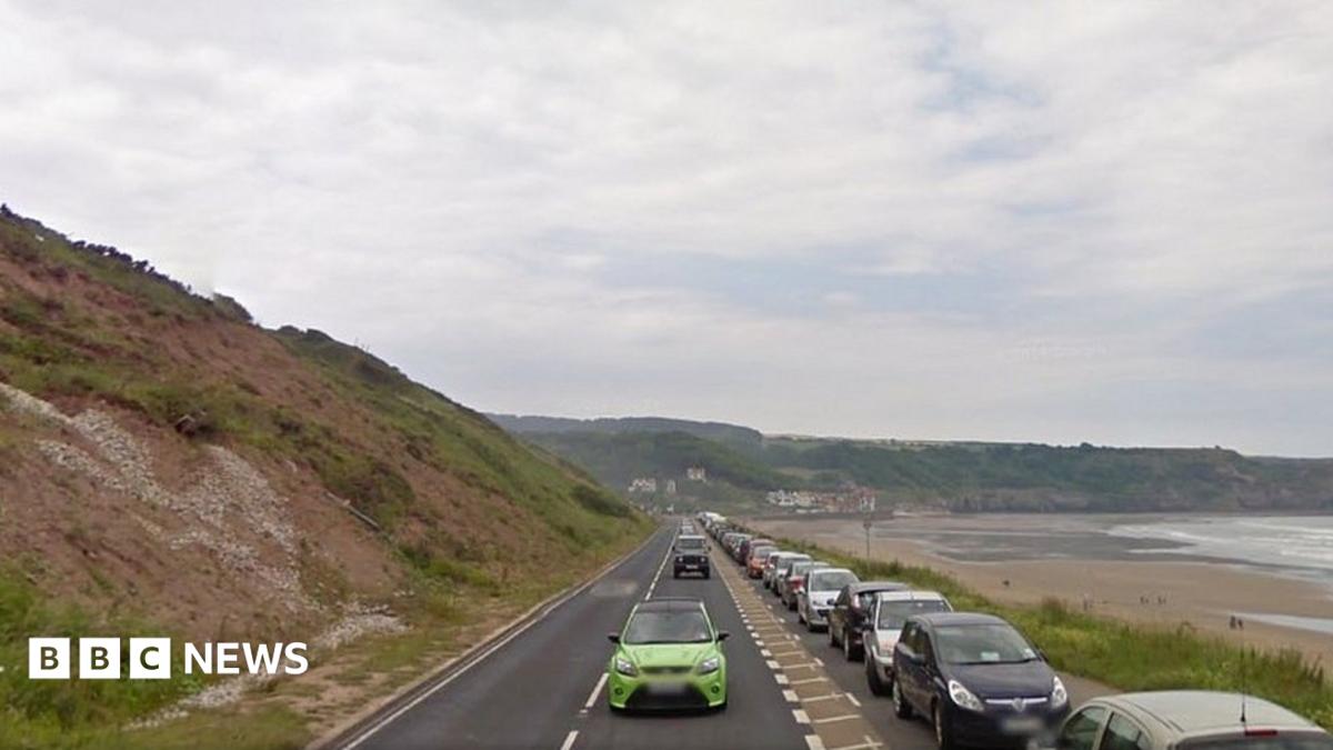 Whitby to Sandsend route closes overnight for sea defence work - BBC News