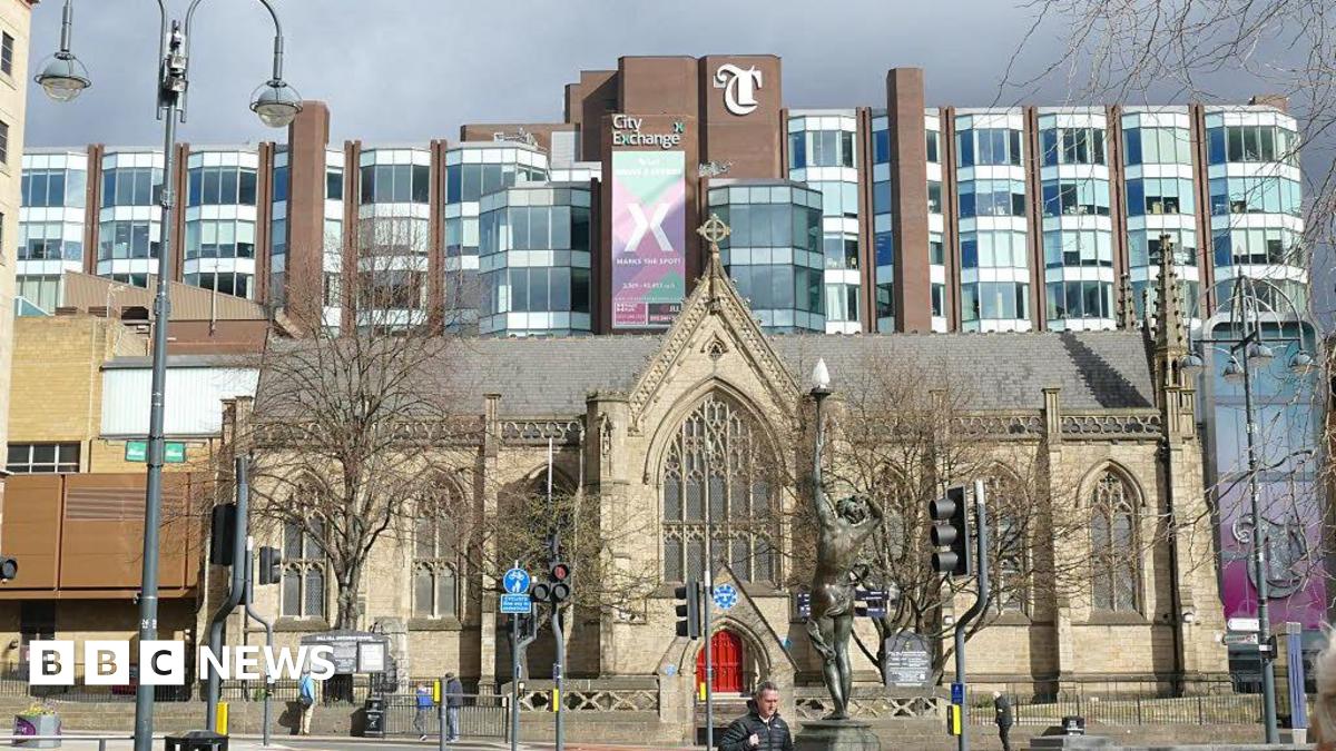 Trinity Leeds roof terrace plan could enhance Mill Hill Chapel ...