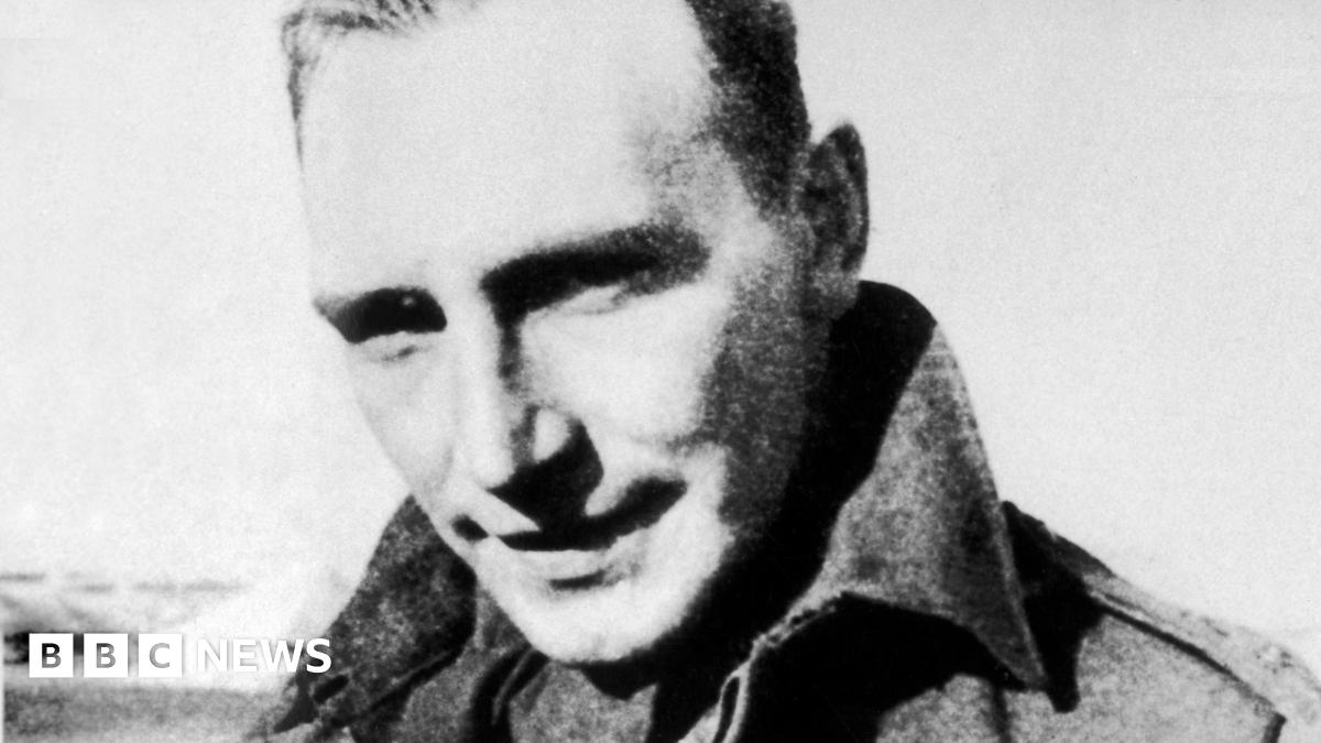 Paddy Mayne: Who was the SAS founder from Newtownards? - BBC News