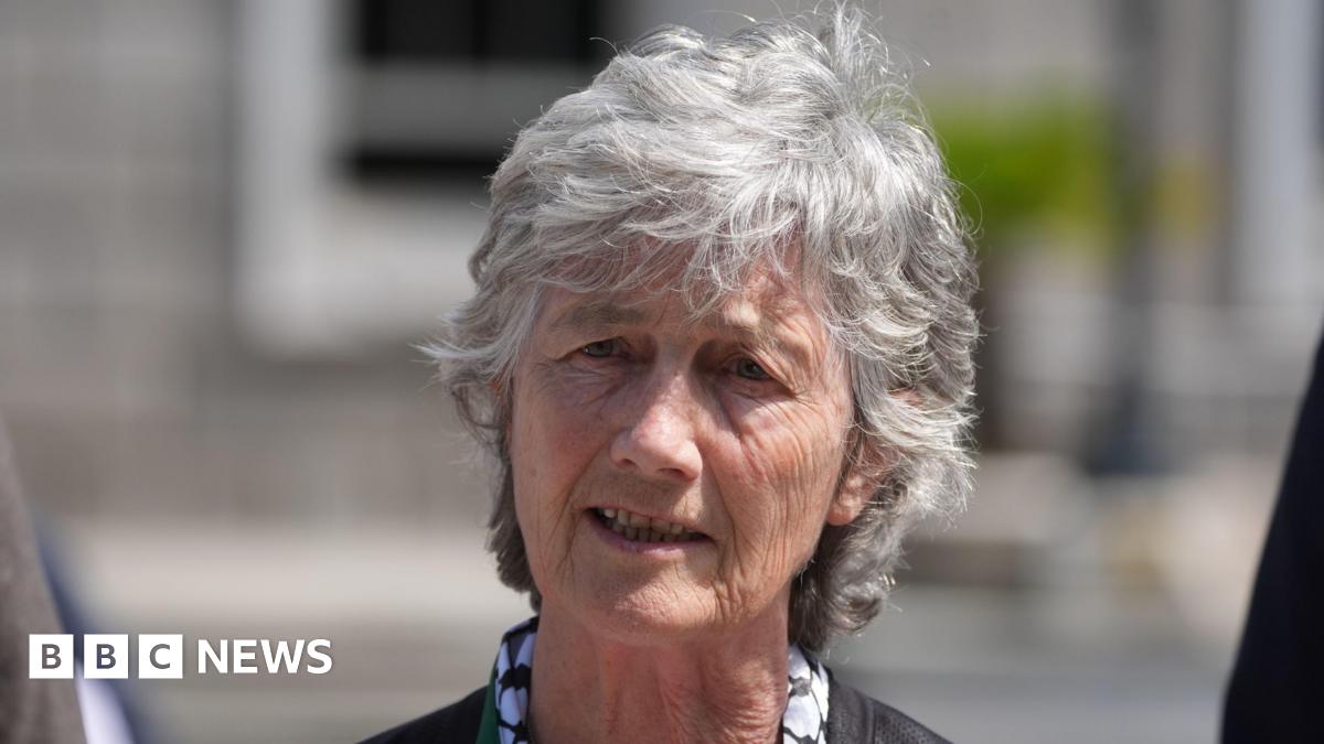 Catherine Connolly: Irish presidential candidate condemns Hamas and ...