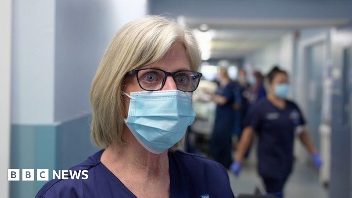 A&E nurse: Most challenging I've seen in 30 years - BBC News