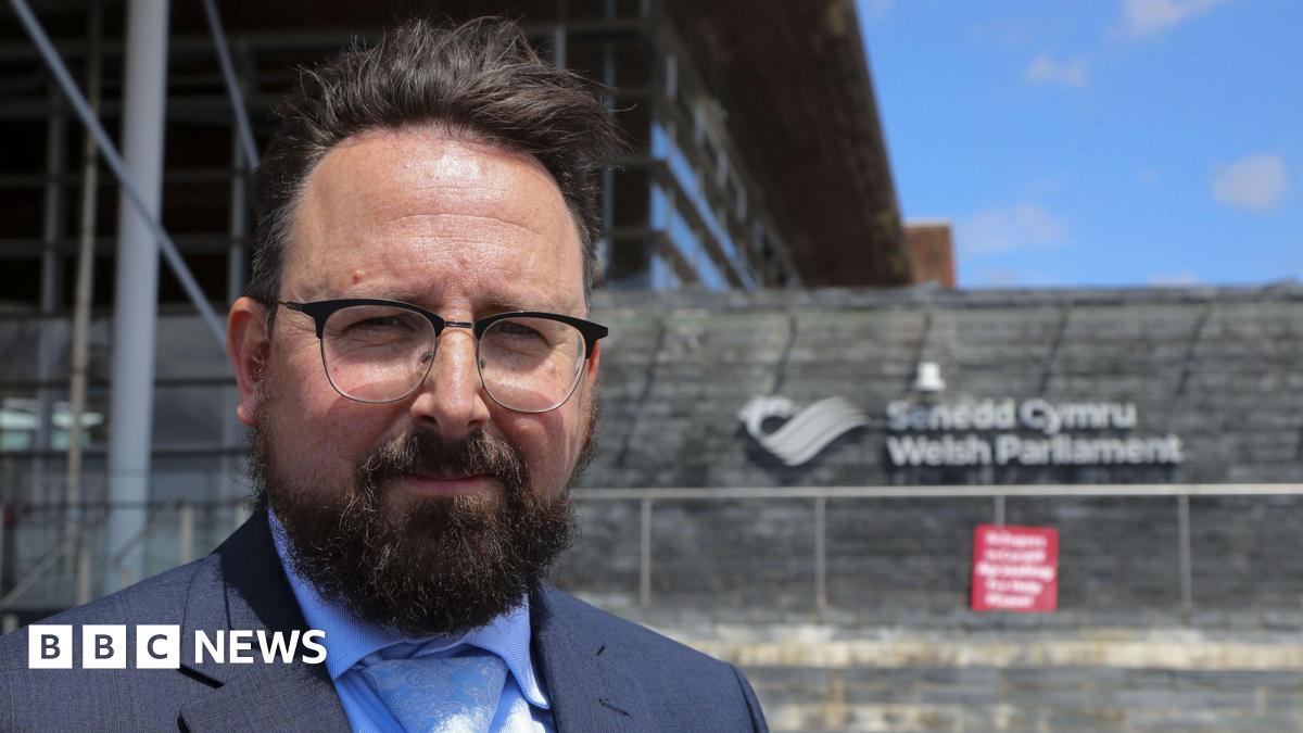 Reform criticised for Caerphilly mailout on day of Labour MS' funeral ...