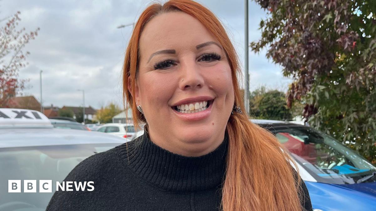 Business owners in Dereham display mixed reaction to Budget - BBC News