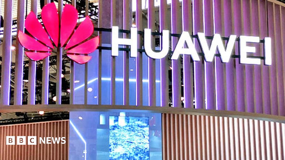 Huawei row: Top civil servant demands leak inquiry co-operation - BBC News