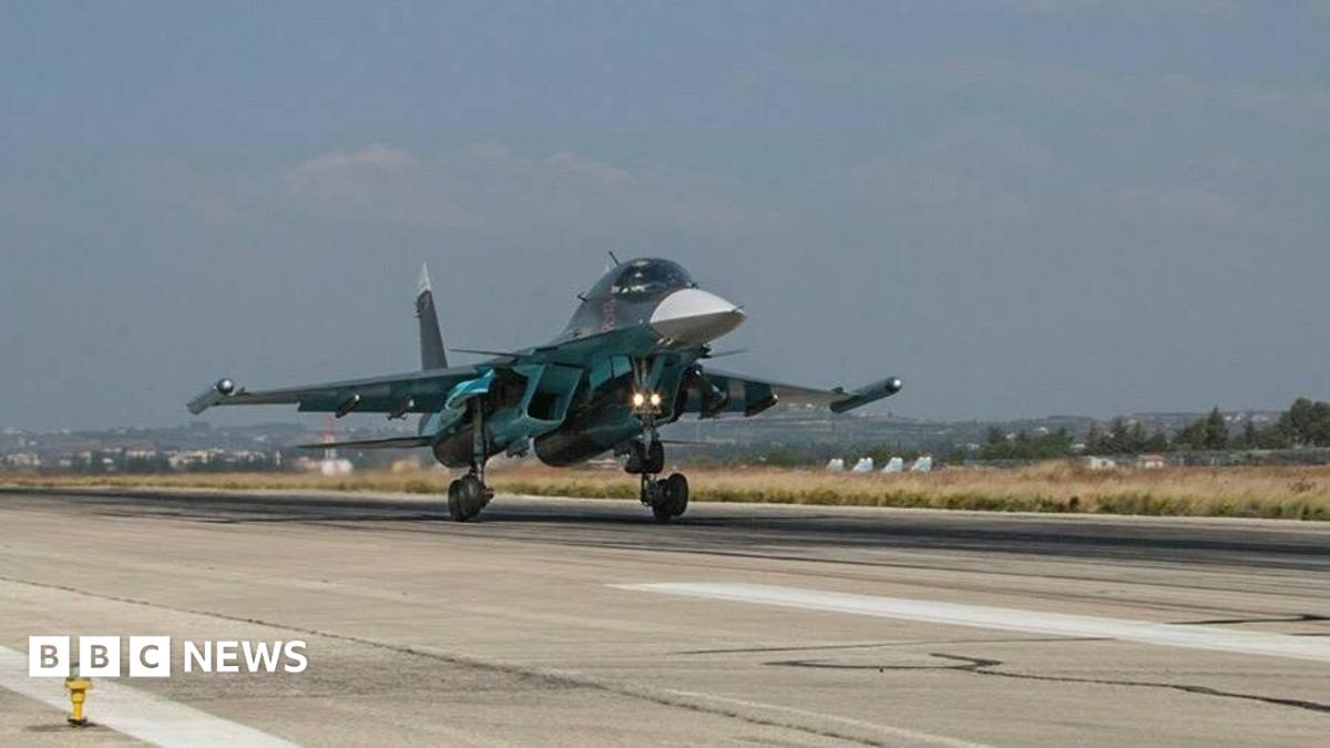 Syria conflict: First Russian planes leave after Putin surprise move ...