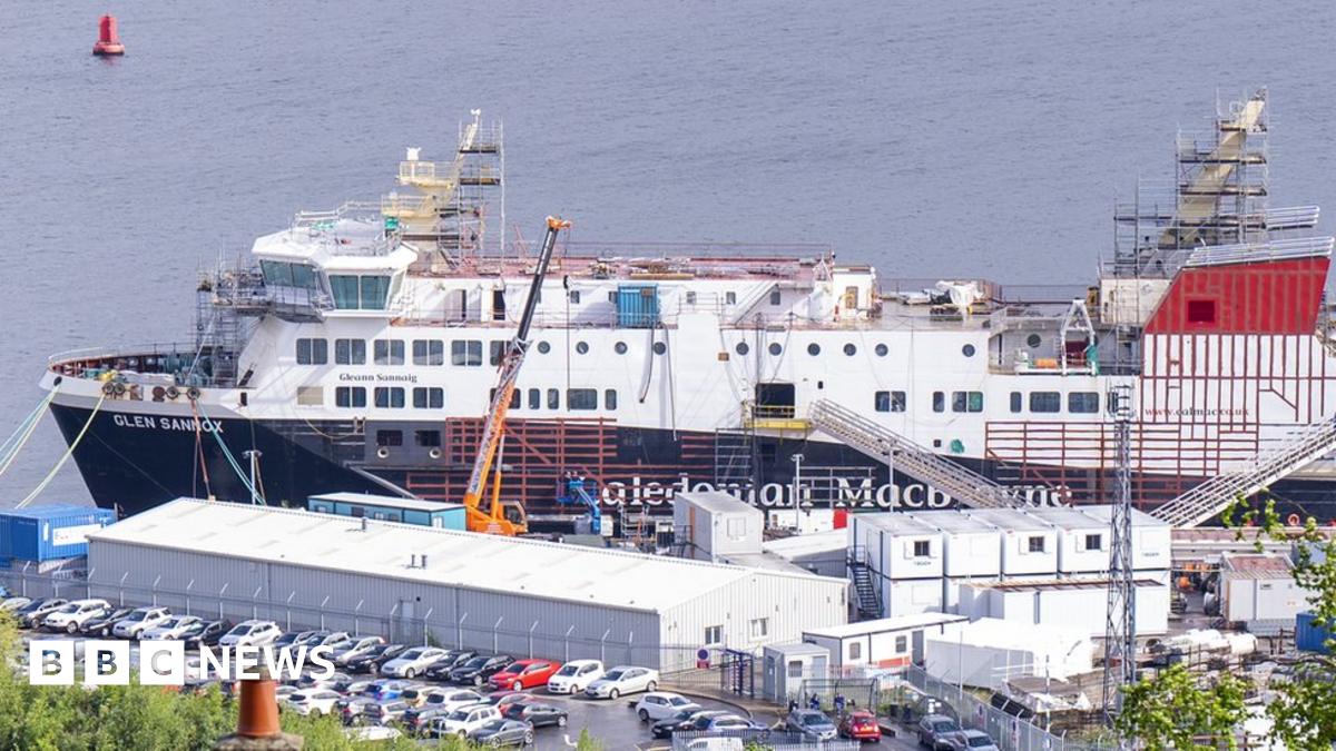 Former airport boss to lead Ferguson shipyard - BBC News