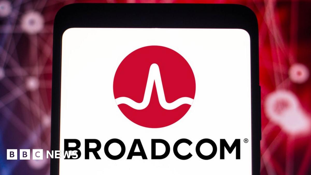 Chipmaker Broadcom completes $69bn deal to buy VMware - BBC News