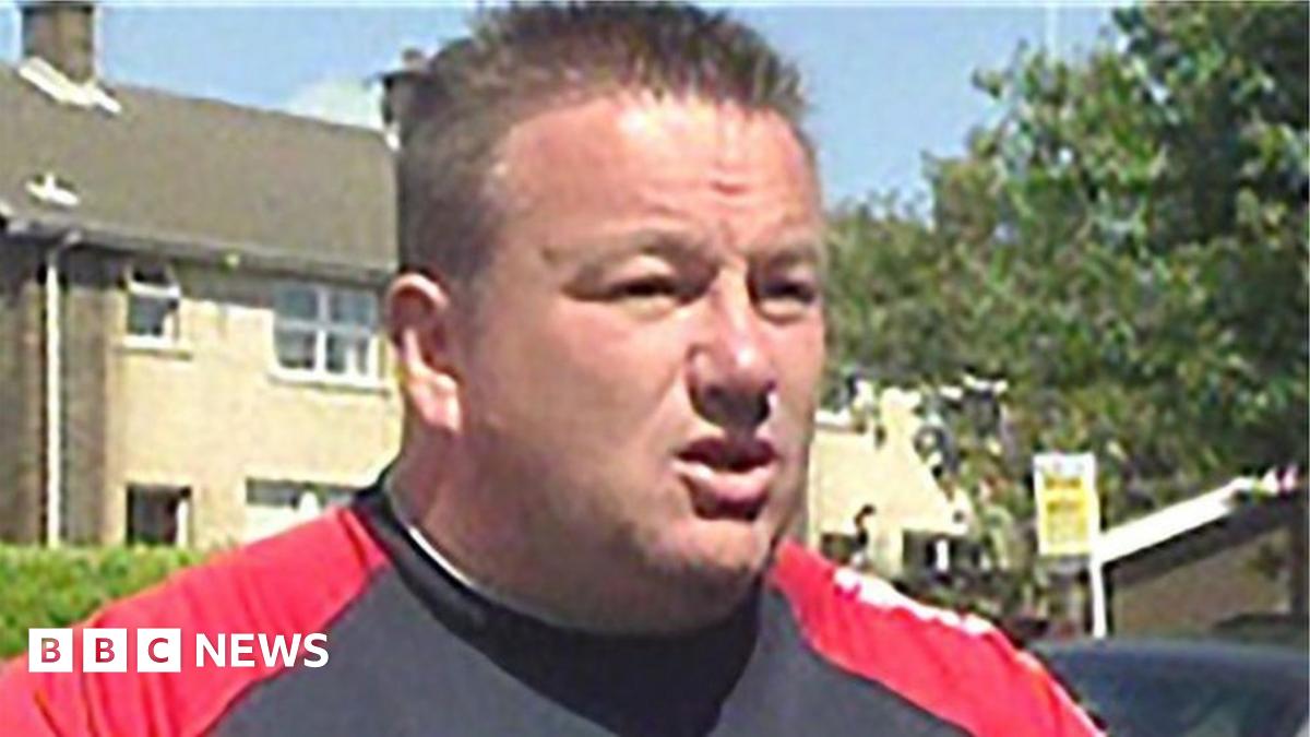 George Gilmore murder: Court sees video before shooting - BBC News