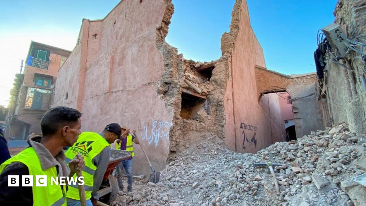 Morocco earthquake: More than 1,000 dead after powerful tremors - BBC News