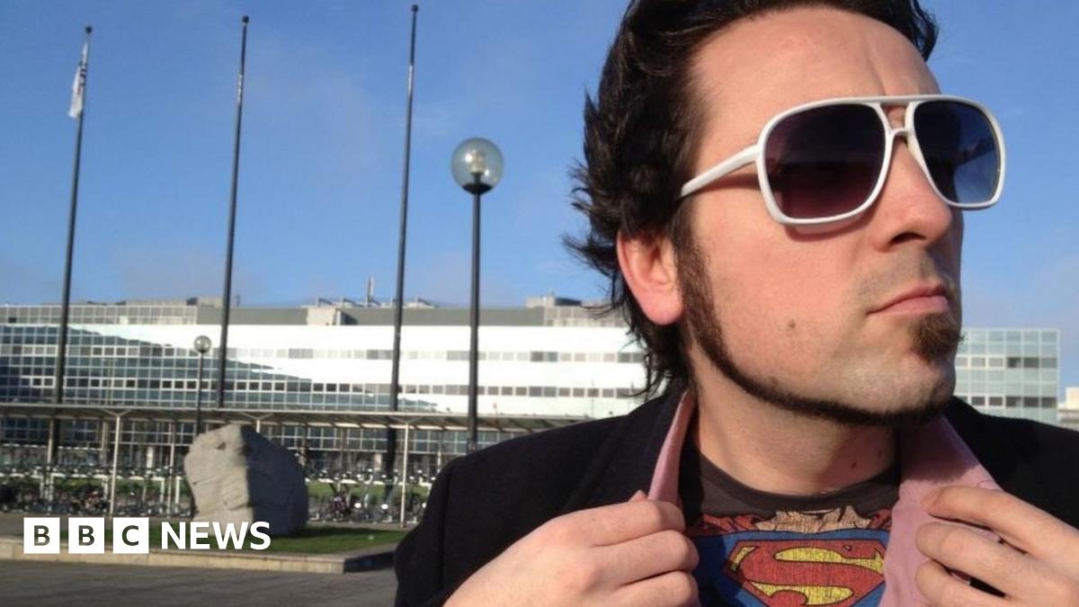 Superman IV film recreated in Milton Keynes 30 years on - BBC News