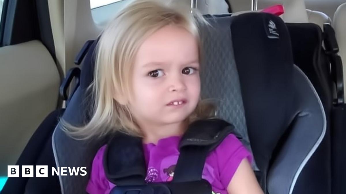 Music company buys NFT of 'Side-eyeing Chloe' meme - BBC News