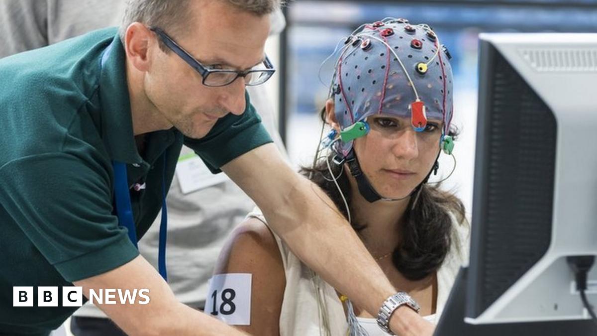 Cybathlon: World's first 'bionic Olympics' gears up - BBC News