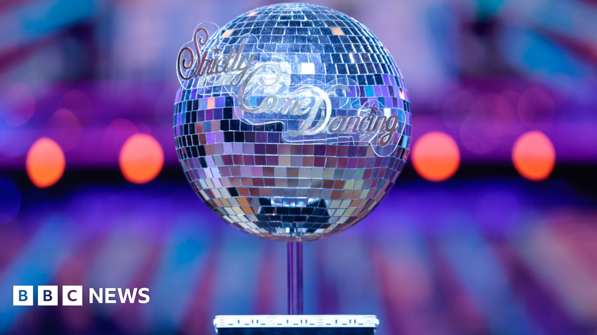 Strictly Come Dancing 2023: Winner of glitterball trophy announced - BBC News