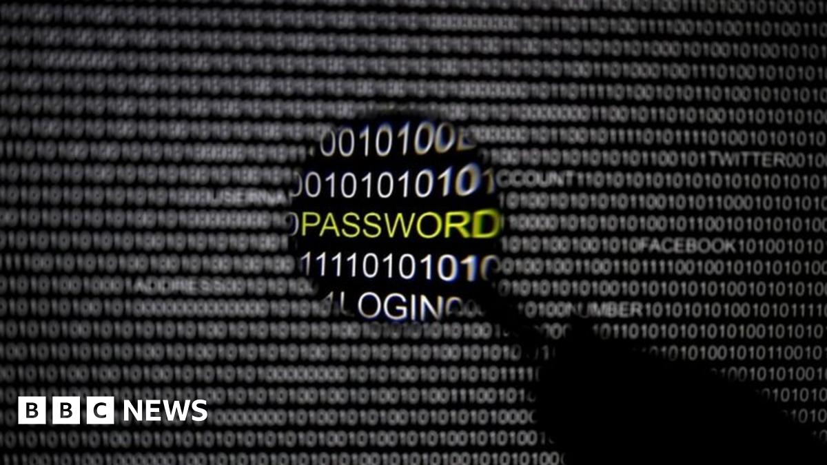 Email 'most popular phishing tool' - BBC News