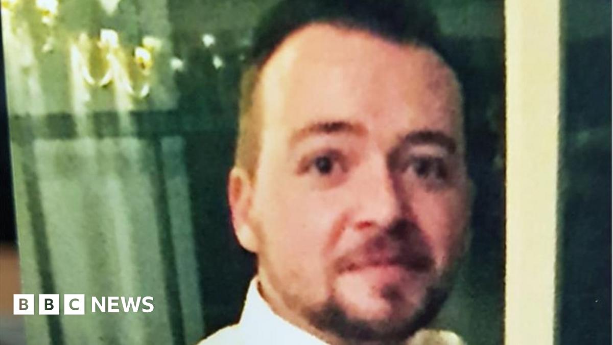 Cornwall reservoir murder victim is named - BBC News