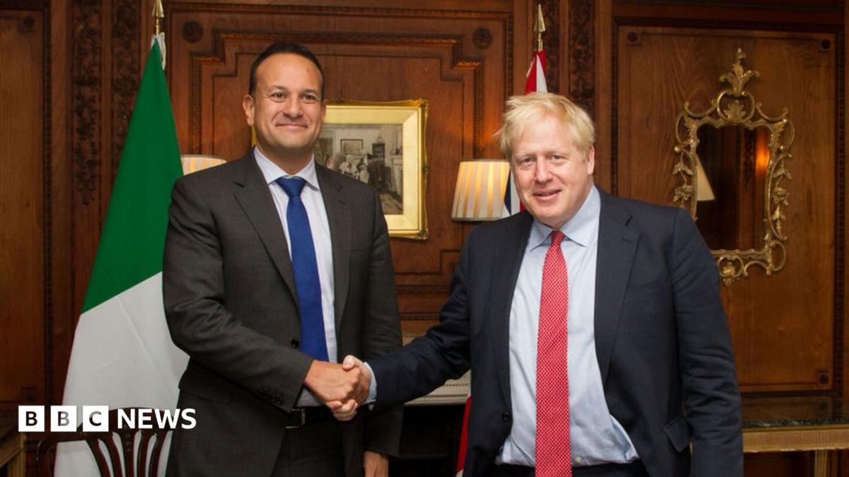 NI paper review: Brexit deal hope and Wrightbus fear - BBC News