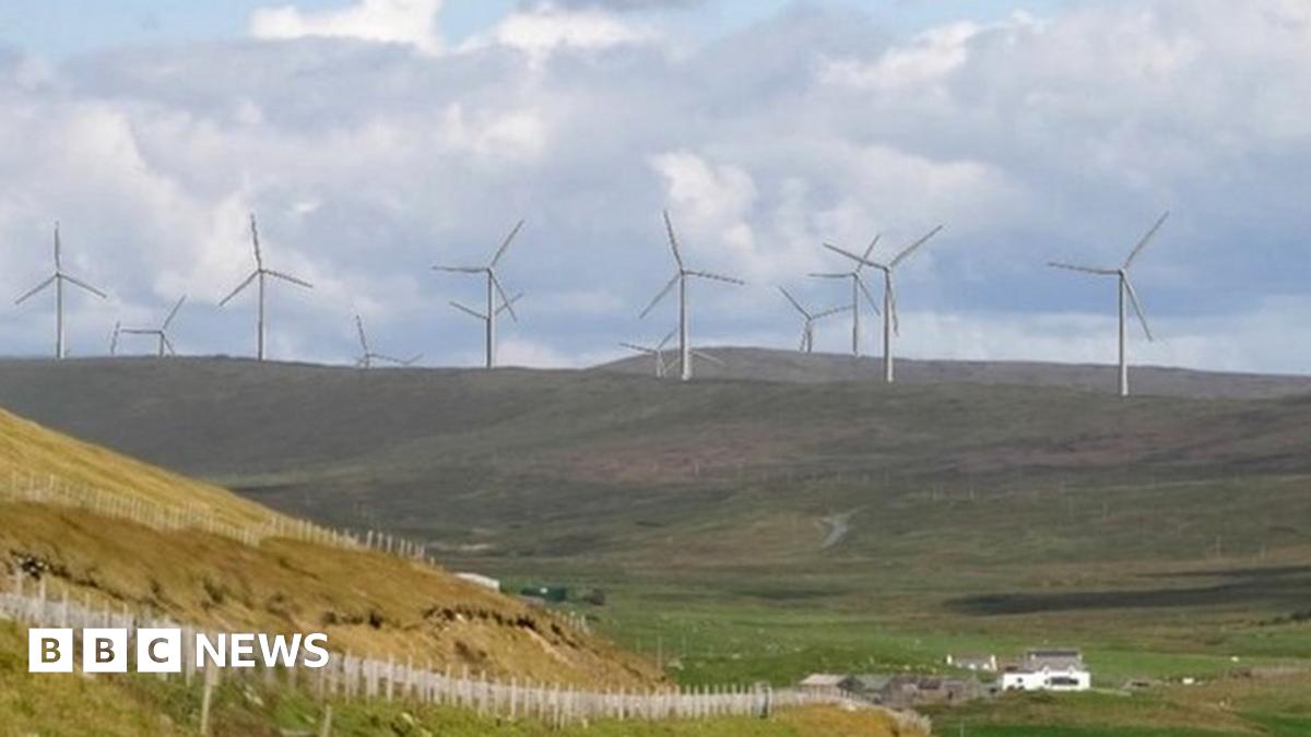 Shetland plans for UK's biggest onshore wind farm to proceed - BBC News