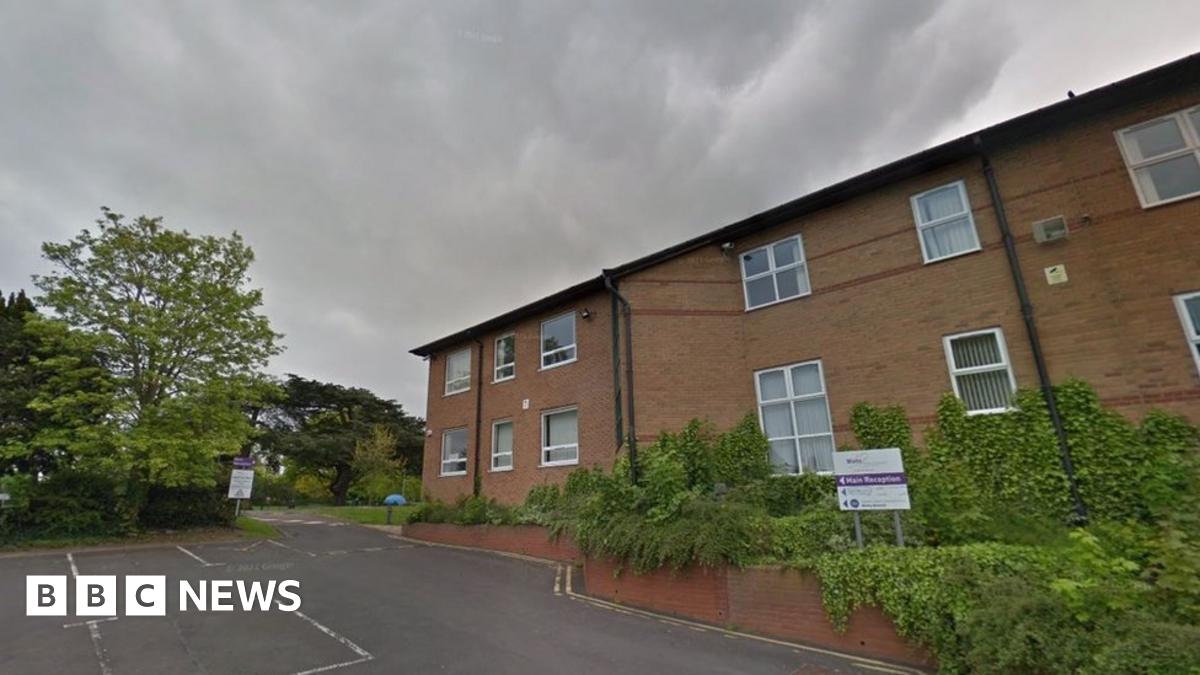 Blaby: Community projects to benefit from £2.1m boost - BBC News