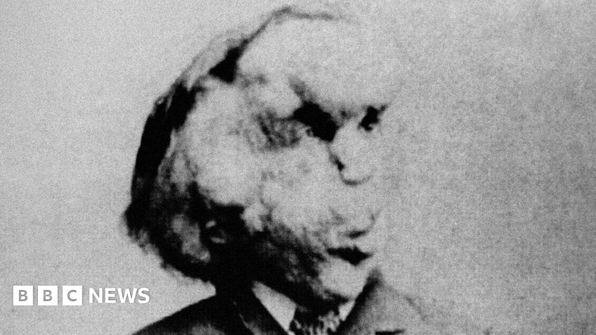 Elephant Man: Joseph Merrick's grave 'found by author' - BBC News