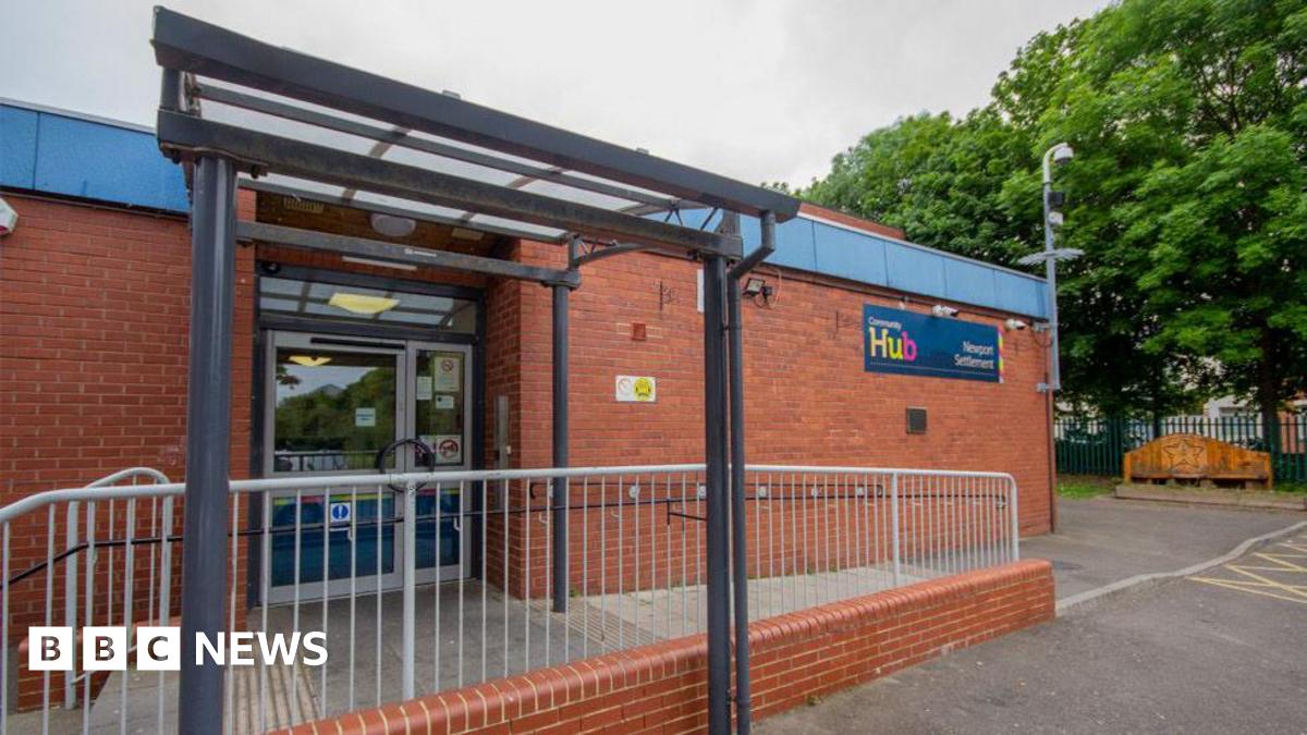 Middlesbrough residents offered post-riot support - BBC News