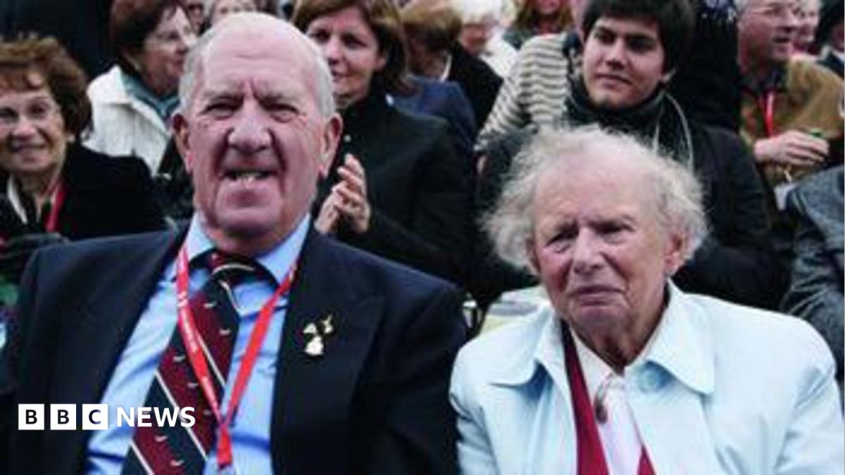 Holocaust Memorial Day: One woman's tale of escape from the Nazis - BBC ...