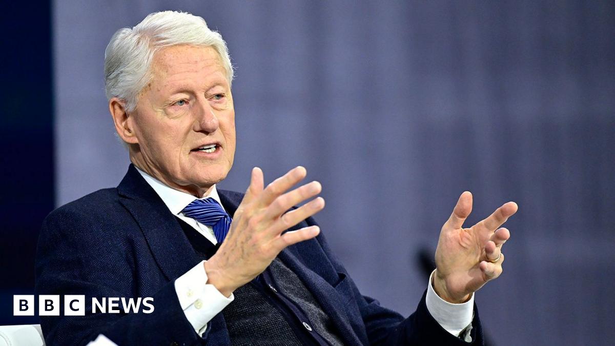 Former US President Bill Clinton discharged from hospital after flu - BBC News