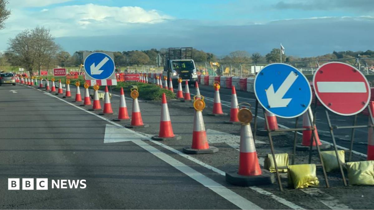Three-way traffic lights installed at A12 junction after crashes - BBC News
