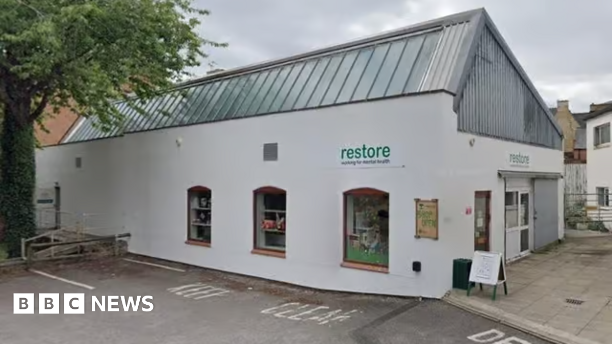Oxfordshire mental health charity takes decision to shut service - BBC News