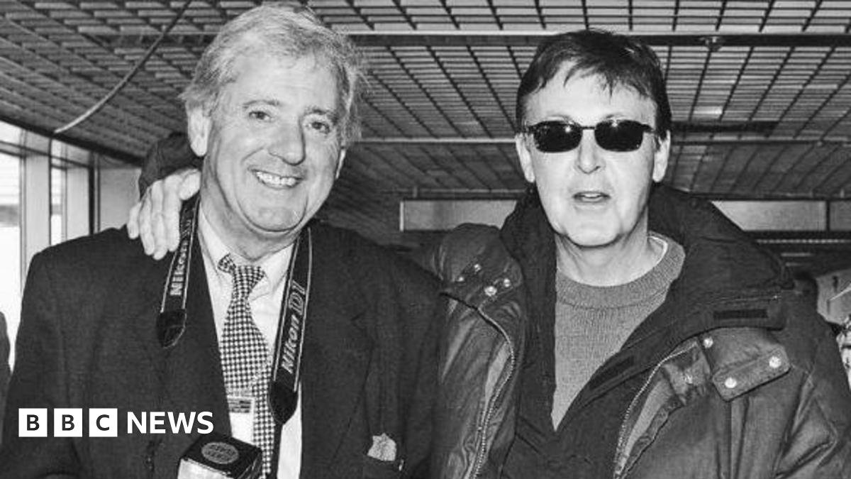 London Heathrow: Celebrity photographer Denis Stone's legacy lives on ...