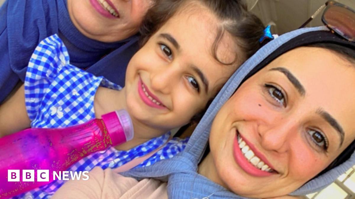 Dundee mother feels 'helpless' as daughter trapped in Gaza - BBC News