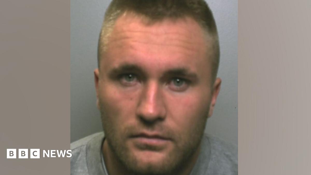 Stoke-on-Trent man jailed for running drug line from prison - BBC News